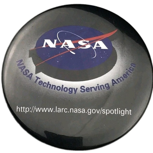 Art | Nasa Technology Serving America Pin Button Pinback Spotlight ...